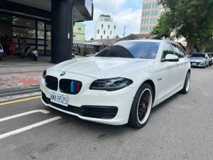 BMW 5-Series 520d Touring二手價格-8891中古車