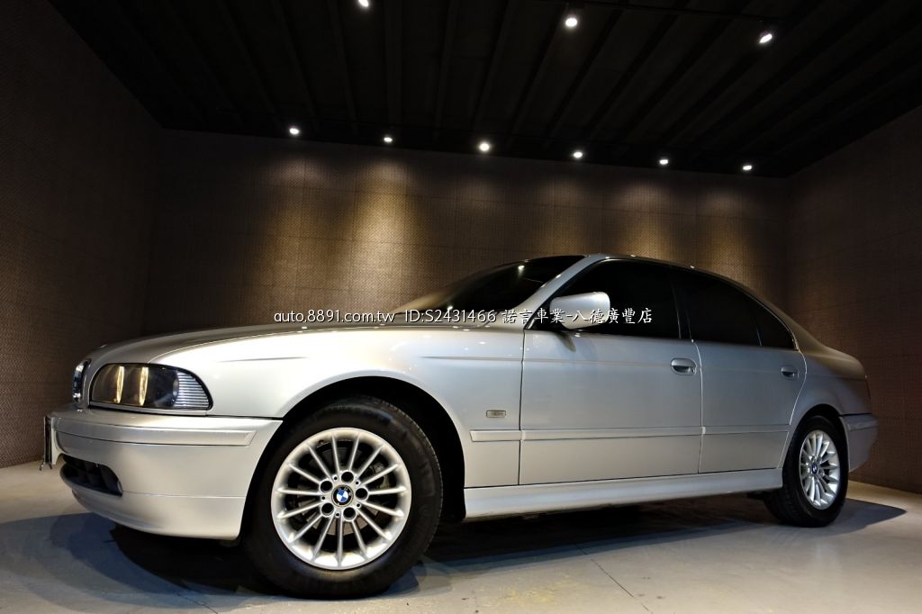 BMW/寶馬 5-Series Sedan-【諾言車業】超低里程 總代理 天窗 HID 內裝氣氛超優