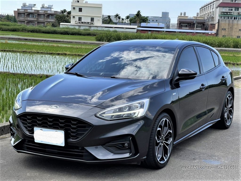Ford/福特 Focus 5D-實車實價，放心賞車加LINE