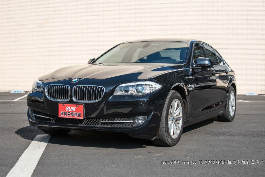 嚴選專區 - BMW/ R 5-Series Sedan-君豪汽車~520D 六氣囊 HID頭燈 DSC DTC 倒車顯示原廠動力套件升級