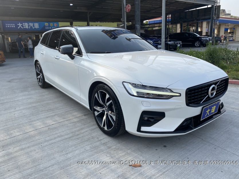 Volvo/富豪 V60-VOLVO大瑋優質認證車2021款 V60 B5 R-design 僅跑2萬極新
