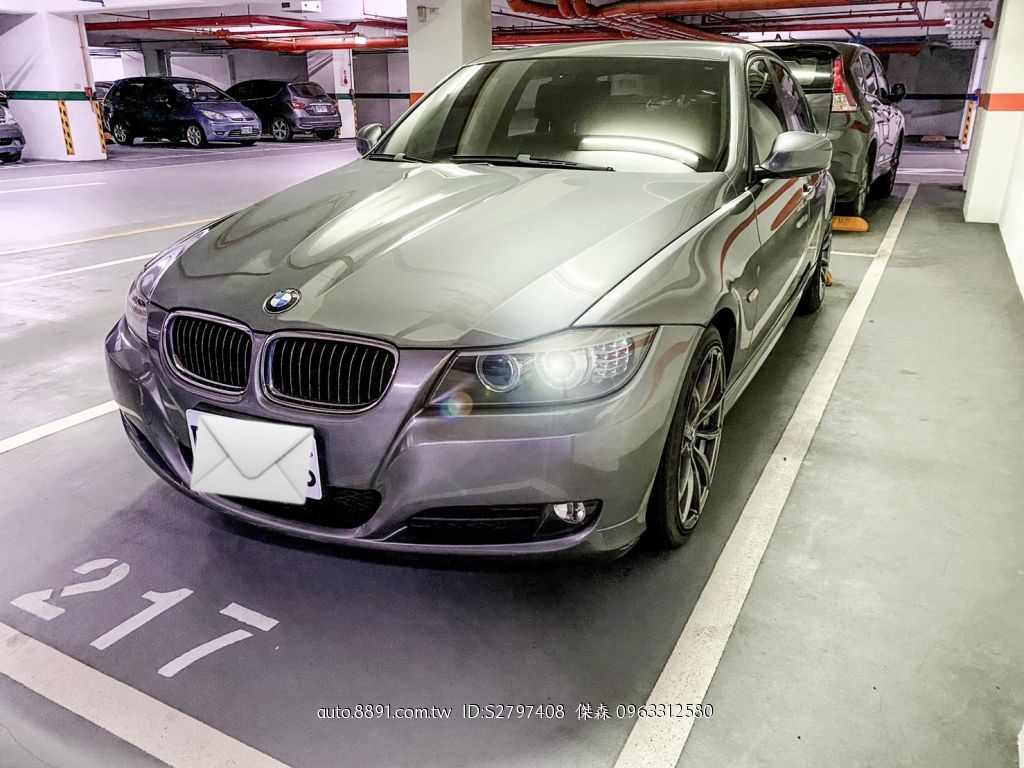 BMW/寶馬 3-Series Sedan-BMW / E90 / 320i / Lci /小改款 / 18吋圈 / 車庫車