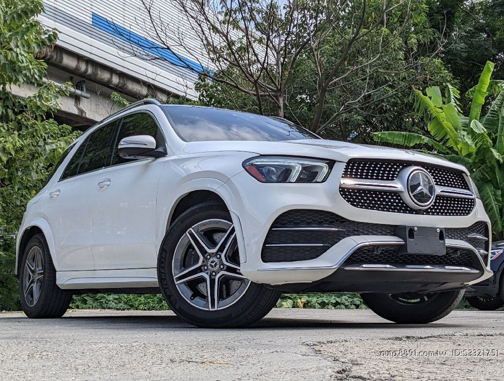 Mercedes-Benz/賓士 GLE-Benz GLE450 23P 跟車系統 多光束頭燈 電動吸門 全景天窗