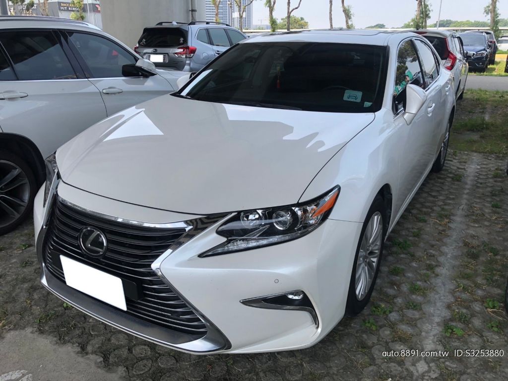 Lexus/ ־ ES-㊝ 全台最大汽車集中營 ㊝低門檻,高水準ES200 2.0L