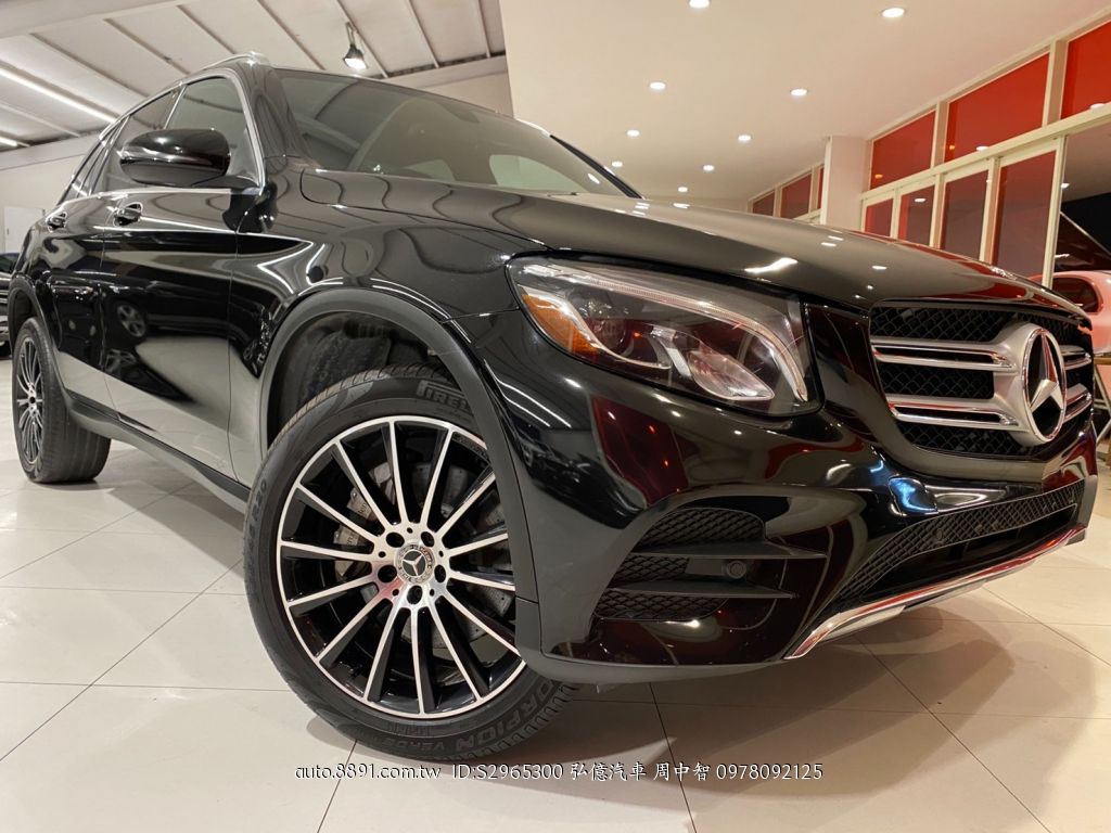 Mercedes-Benz/賓士 GLC-18式 BENZ GLC300 AMG 魚眼 全景天窗 摸門免鑰匙 盲點 顯影